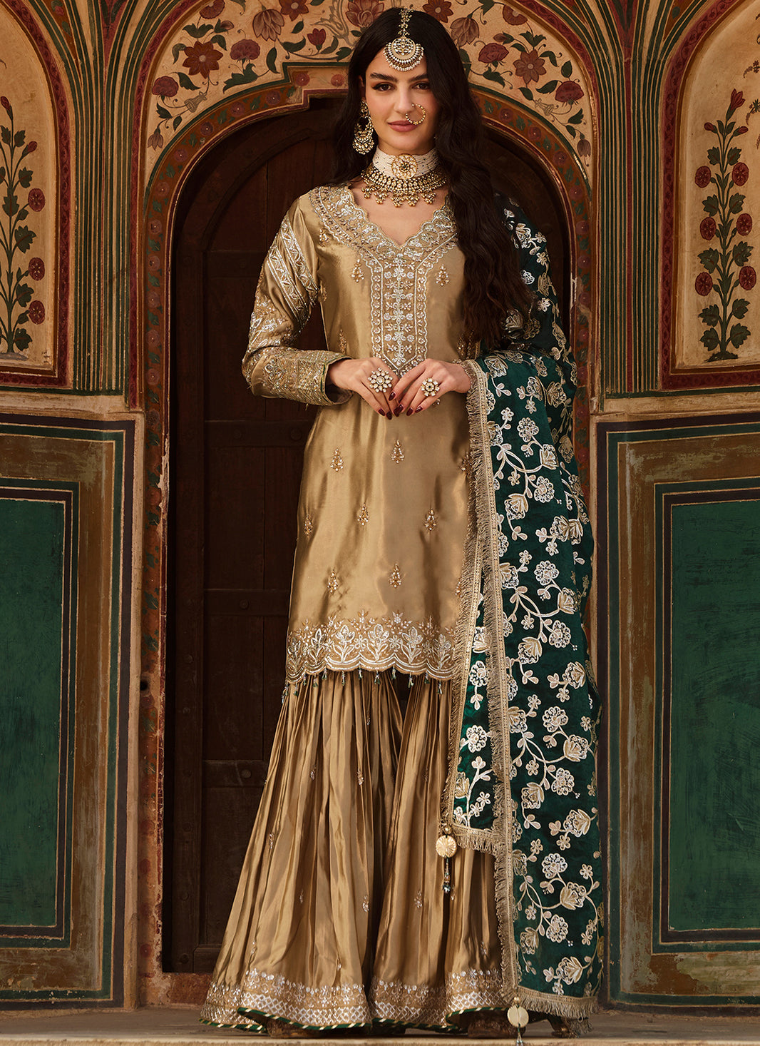 Gharara Suits | Designer Ethnic Wear | Lashkaraa