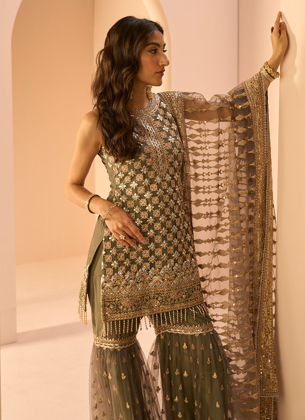 Gharara Suits | Designer Ethnic Wear | Lashkaraa